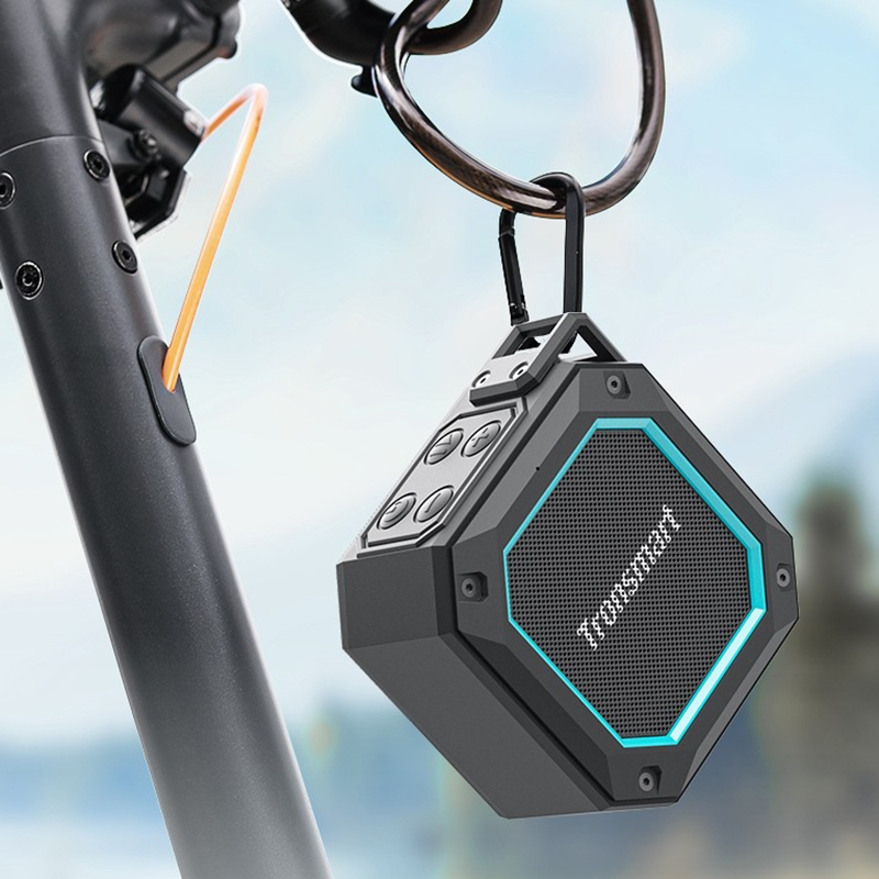 Портативная колонка Tronsmart Groove 2 с защитой от воды, подсветкой и ...